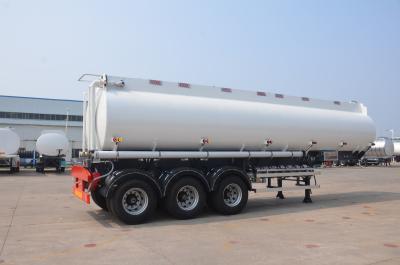 Cina 10000 Gallon 8000 Gallon Diesel Fuel Tank Trailer Oil Petroleum Semi Trailer in vendita