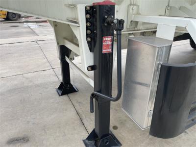 Cina 10000 Gallon 8000 Gallon Diesel Fuel Tank Trailer Oil Petroleum Semi Trailer in vendita