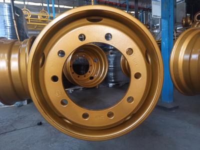 Cina Fuel Truck Wheels Rims 8.25x22.5 in vendita