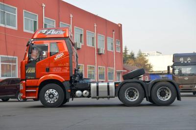 Cina Faw Jiefang New J6P Heavy Truck 460 Horsepower 6X4 Faw Truck Tractor in vendita