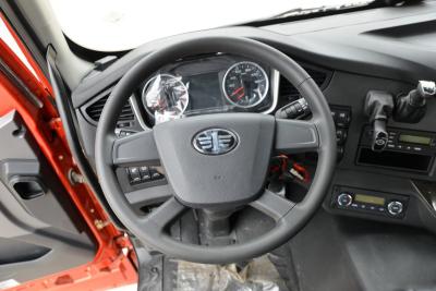 Cina Faw Jiefang New J6P Heavy Truck 460 Horsepower 6X4 Faw Truck Tractor in vendita