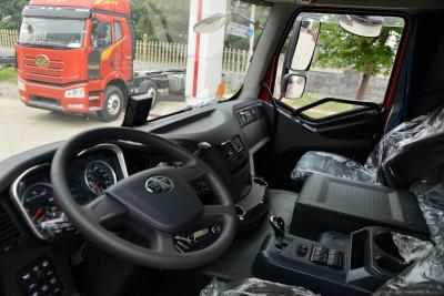 Cina Faw Jiefang New J6P Heavy Truck 460 Horsepower 6X4 Faw Truck Tractor in vendita