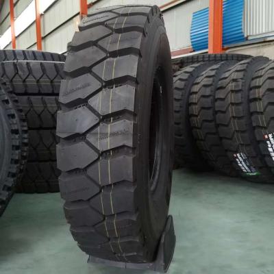 Cina 12R22.5 Vacuum Van Truck Trailer Tires Drive Wheel Tread Deepening Anti-Zap Tire in vendita