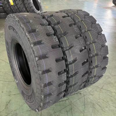 Cina 12R22.5 Vacuum Van Truck Trailer Tires Drive Wheel Tread Deepening Anti-Zap Tire in vendita