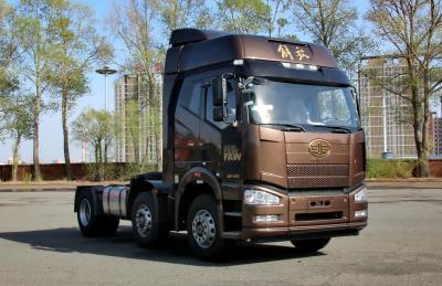 Cina Faw J6p Dump Truck 420 HP Tractor 6X2 in vendita