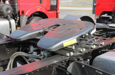 Cina J6M trattore rimorchio camion pesante camion 330HP unità trattore 6x2 in vendita