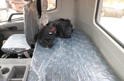 Cina 12m Dongfeng Heavy Duty Tractor Trailer Truck TIANLONG 450 HP 6X4 Trattore in vendita