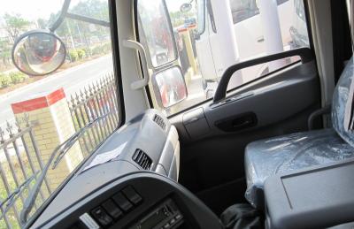 Cina Tianlong Dongfeng Tractor Trailer Truck Veicolo commerciale 375 CV 6X4 Tractor Trailer in vendita