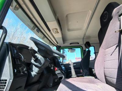 Cina Camion spazzatura Shacman 6x4 Camion spazzatura a gomma da 25 tonnellate in vendita in vendita