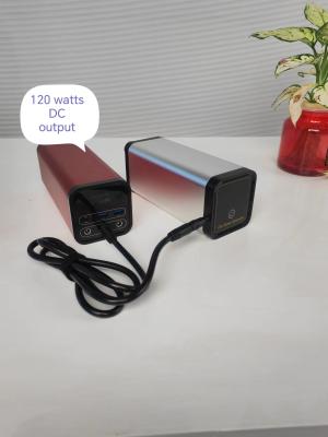 Cina Notebook Powerbank per laptop con ricarica rapida Mini Power Bank in vendita