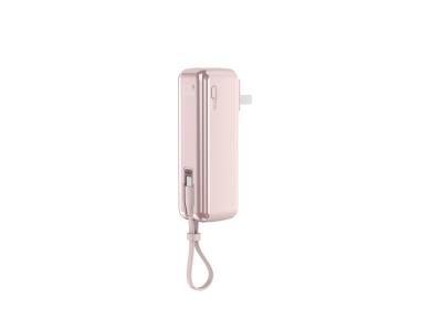 Cina 5000mAh Capsule Power Bank e Wall Charger Mini Portable Charger per tutti i dispositivi in vendita