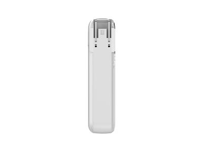中国 TYPE-C Input Interface 20000mAh Portable Power Bank with LED Display and ULTRATHIN Design 販売のため