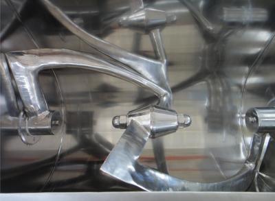 Cina ISO Industrial Mixer Machines 2.2kw -11kw Trough Mixer 1 Year Warranty in vendita