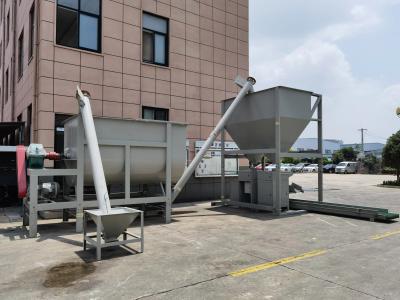 Cina WLDH Horizontal Ribbon Blender Mixer 250L-10000L Double Helix Ribbon Blender in vendita