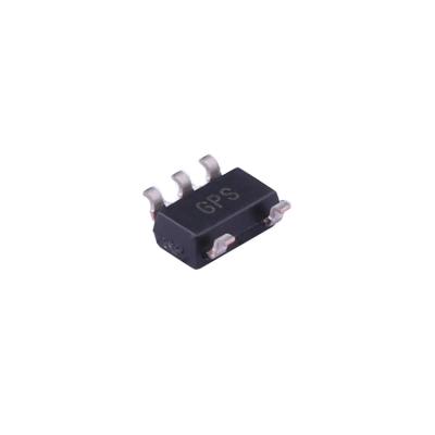 Cina MIC5205-3.3YM5-TR nuovo ed originale   MIC5205-3.3YM5-TR SOT-23-5   Circuito integrato in vendita