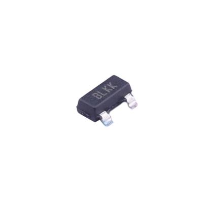 中国 新しく、元のTC1047AVNBTR   TC1047AVNBTR SOT-23   集積回路 販売のため
