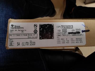中国 TPS63060DSCR WSON10 SMDIntegratedはMCUのコントローラーのミクロ制御を巡回する 販売のため