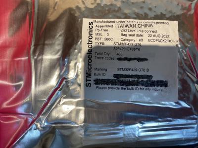 中国 STM32F429IGT6 LQFP176 SMDIntegratedはMCUのコントローラーのミクロ制御を巡回する 販売のため