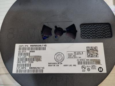 中国 MBR0520LT1G   SOD123   SMDIntegratedはMCUのコントローラーのミクロ制御を巡回する 販売のため