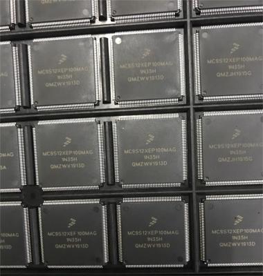 Cina Nuovo e circuito integrato originale LQFP-144 di S912XEP100BMAG in vendita