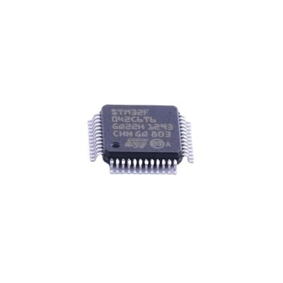 Cina In microcontroller di riserva STM32F042C6T6 del chip di STM32F042C6T6 MCU IC in vendita
