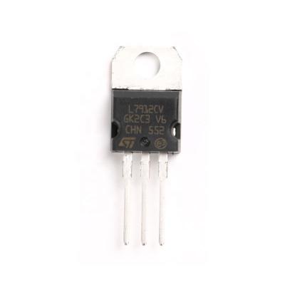 Cina Originale di Chuangyunxinyuan nuovo in gestione IC TO-220 IC Chip Integrated Circuit Electronic Component L7912CV di potere di riserva in vendita