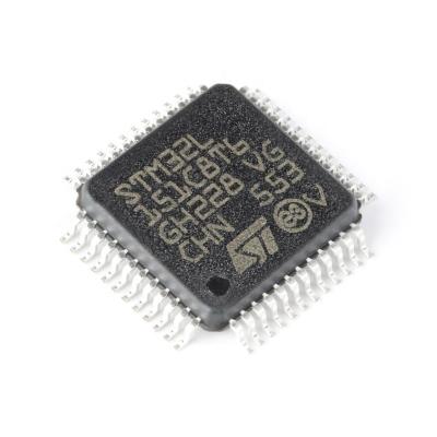 Cina Le nuove azione IC di originale del circuito integrato di Stm32 STM32L151 LQFP-48 scheggiano STM32L151C8T6 in vendita