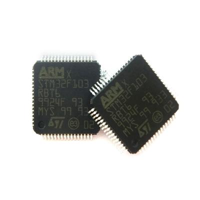 China Pino 2.5v/3.3v 64 Lqfp CI instantâneo de 32 bits do M3 Risc 128kb do braço Stm32f1 de STM32F103RBT6 Mcu à venda