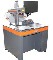 China Desktop CO2 Laser Marking Engraving Machine With Small Format Protective Shell Design Optional for sale