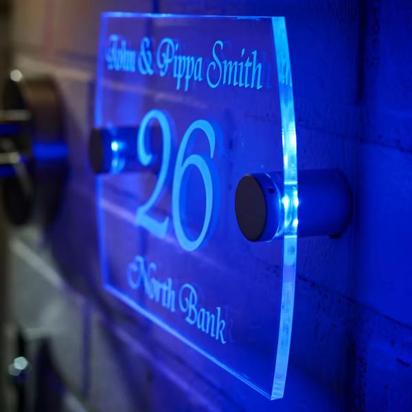 Quality Custom Advertising Signage High Brightness House LED Acrylic Signs 25mm X 25mm for sale