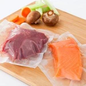 Cina Borse del sigillatore di vuoto dell'alimento dell'OEM per la conservazione fresca dei frutti di mare surgelati della carne cruda in vendita