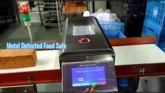 SA-990Automatic Food Grade Metal Detector With Sound / Light Alarm 1800mm Length