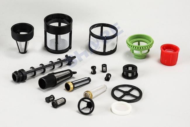 Mesh insert plastic moulded filter
