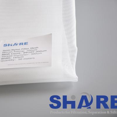 China Cuadrícula de filtro de monofilamento de nylon, abertura de malla de 700 micras, 49% de área abierta, acabado de calentamiento en venta