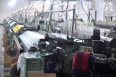 Китай Фильтровая сетка из монофиламента полиэстера 140 микронов 43% открытая площадь продается