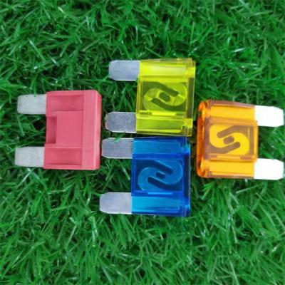 China Automobiel het Bladzekering van DC80V 60Amp voor Elektrisch voertuig/5G-Communicatie Module Te koop