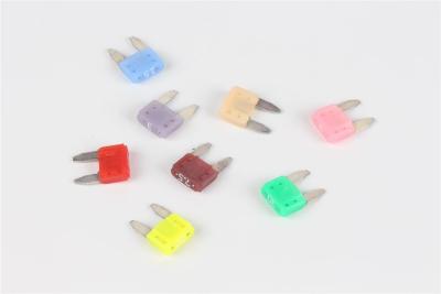 Cina Legno elettrico standard Resettable Shell Material dell'UL di Mini Blade Fuse di 500 amp in vendita