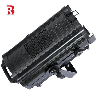 Cina 200W DMX512 Zoom manuale Leggio di alluminio LED Fresnel Stage Lighting 2/5CH in vendita