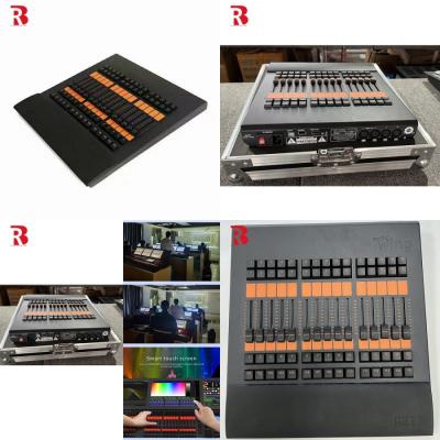 China Specificaties voor de console van het DMX-systeem voor de regelaar van de fase voor het bewegende koplicht Te koop