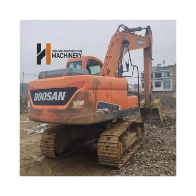 Cina Prodotti popolari buon prezzo in vendita a Shanghai usato escavatore Doosan dx215-9c in vendita