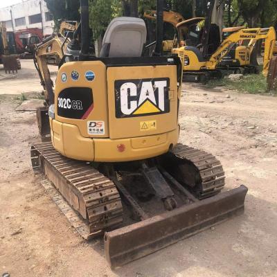 Cina 2 tonnellate di escavatore di tipo crawler di 14,3 kW utilizzato prodotto nel 2017 in ore basse gatto utilizzato escavatore in vendita