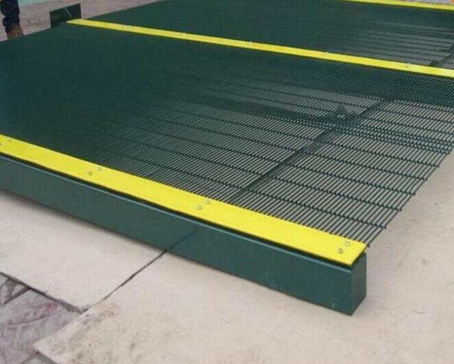 358 mesh fence