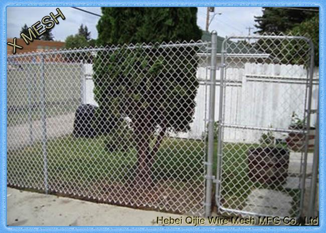 Aluminum coated chain link fence used for grass fencing