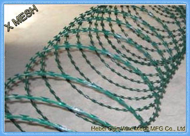 PVC покрыл провод бритвы концертины