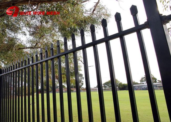 spear top fence
