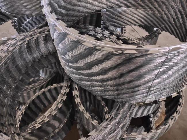 concertina razor wire mesh