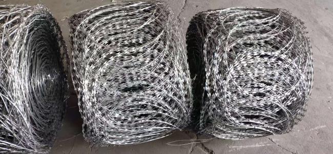 flat razor wire