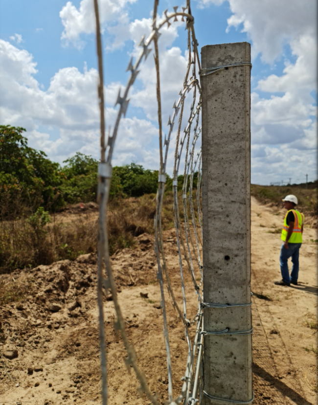welded razor wire mesh fence