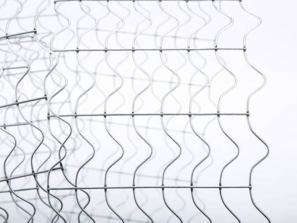 The overview of CWC mesh with 8 line wires