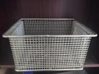 China Metal Iron Wire Stackable Laundry Basket with Handle for Fruit Vegetable Storage - 30L Capacity Multi-Purpose Organizer for sale